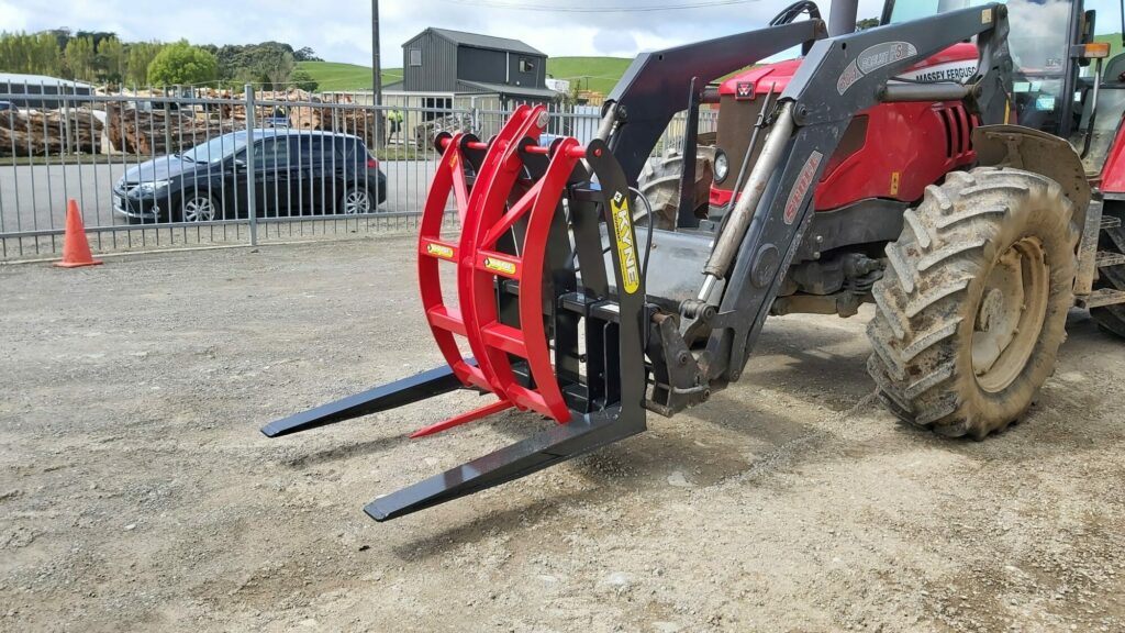 MEGA Grab Tractor Forks - Log Forks - Post Clamp- Kyne Equipment